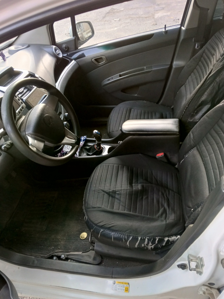 Spark 2011г. 300000пробег