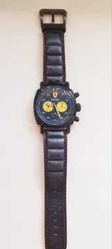 Стильные часы для мужчин Ferrari Panerai
