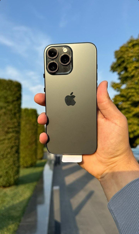 16 pro maks apple
