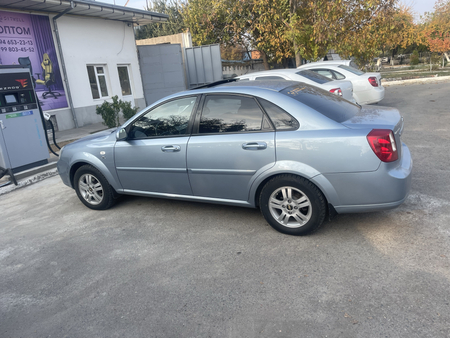 Lasetti 1.6 Gazi bor