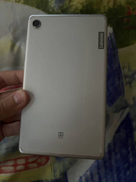 Планшет Lenovo Tab M7 новый срочно!