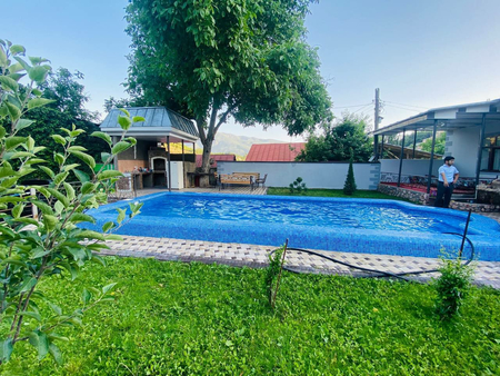 Dacha oyla ulfatlar uchun ichkiliksiz