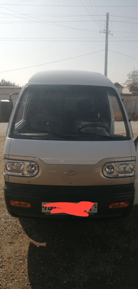 Chevrolet damas.