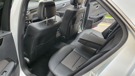 Mercedes W212 AMG 2012 Americanka Состаяние Йенгиде Пробег 210000Км