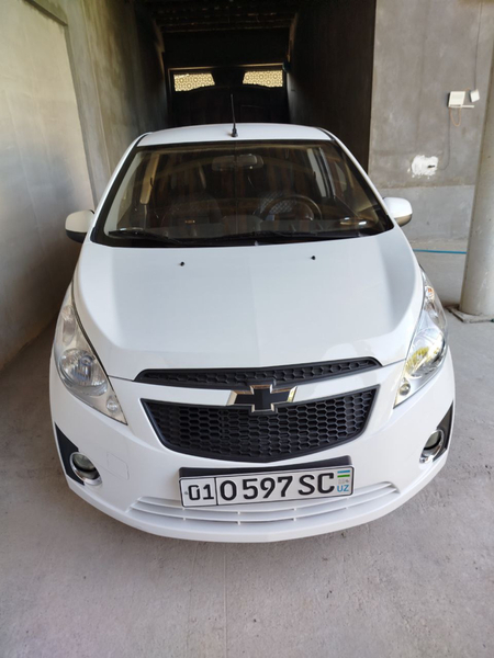Spark sotiladi 5500$