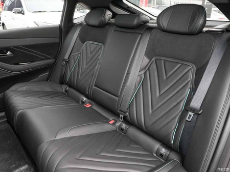 Gonzo Motors - Changan Shenlan SL03