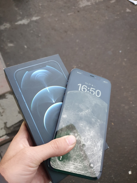 iPhone 12 Pro Max
