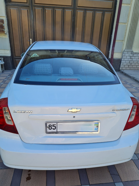 Продаётся автомобиль Chevrolet Lacetti
