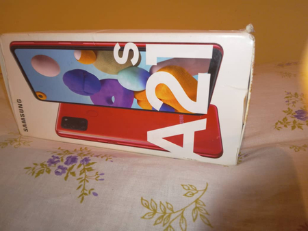 Samsung A21 Telefoni