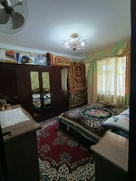 Срочна продаётся квартира Бектемир Водник сотилади квартира 4 хона