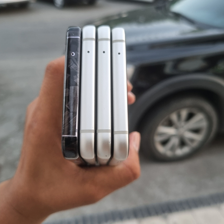 Samsung galaxy flip 3