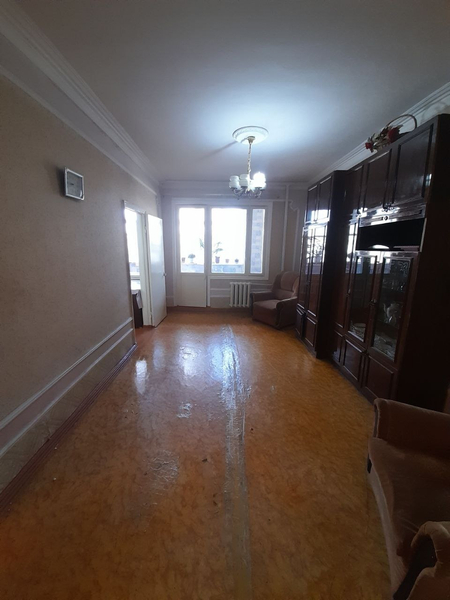 Ттз 2 Продается квартира 2/2/4 балкон 1.5×6 зеркалка