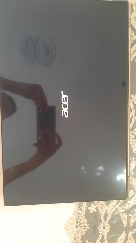 Notbuk acer    .