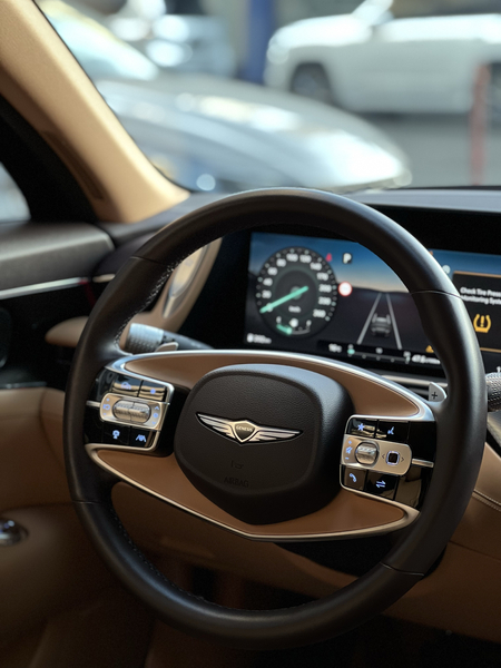 Hyundai Genesis G 90
