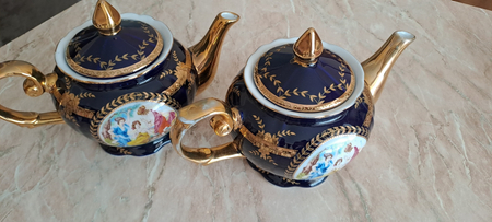 Продаётся чайники в отличном  состоянии