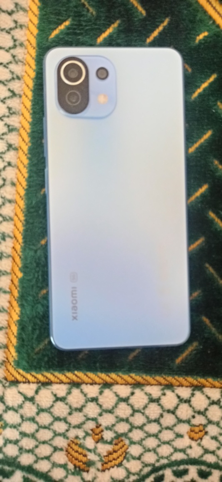 Срочно продам телефон Xiaomi 11 lite 5g NE 8/128