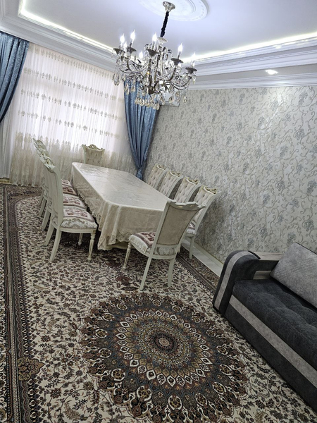 Golden house Sebzor