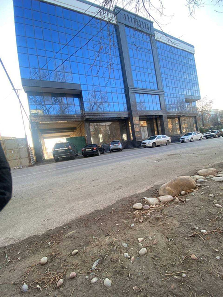 Сдаётся здание под университет, школа, Чиланзарский р-н