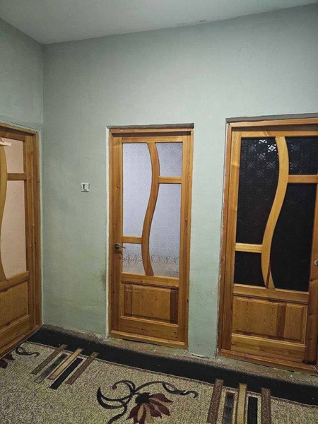 3 хонали квартира сотилади 5- сагдиана
