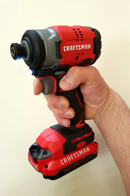 Craftsman CMCK210C2 - набор  бесщеточных шуруповертов