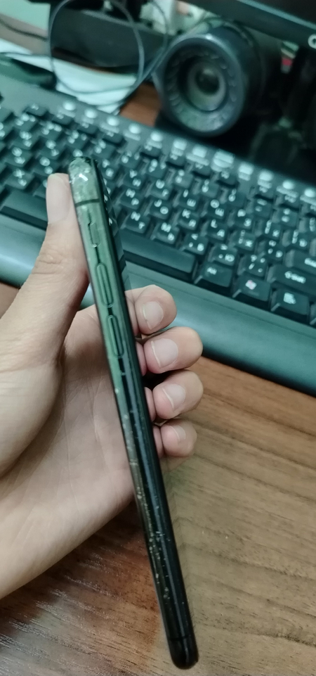 IPhone X sotiladi