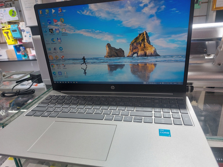 Hp laptop 15-fd0336nia