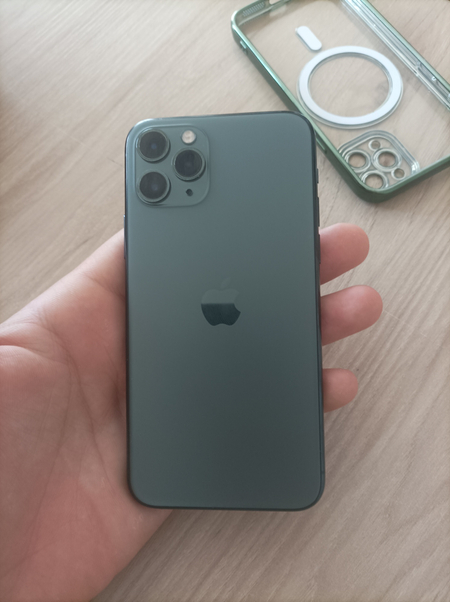 iPhone 11 pro 256