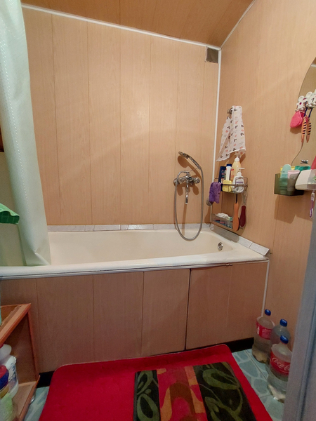 Продаётся 2х комнатная квартира на Яшнабадский район ул Авиосозлар 2.