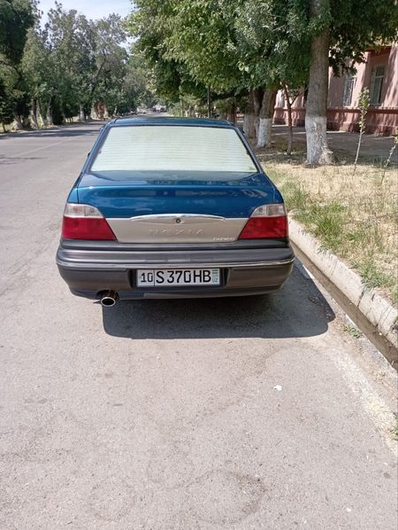 Нексия 1 сотилади