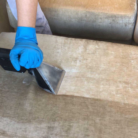 Химчистка оборудованием Karcher