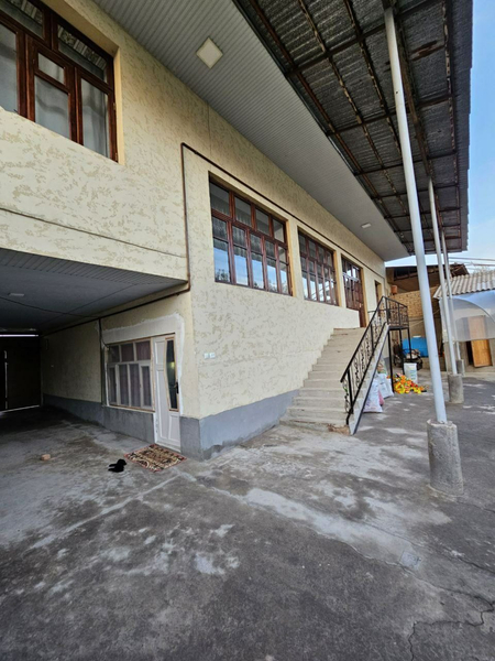 Арзон уй сотилади