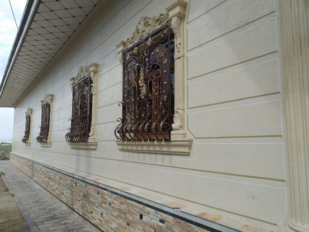 Fasad travertin dojdik atachenta liyanardo