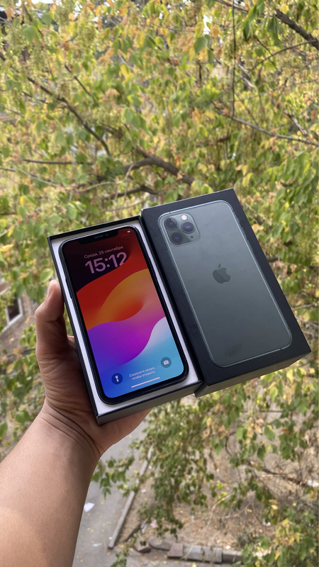 Iphone 11 pro с гарантией и коробкой