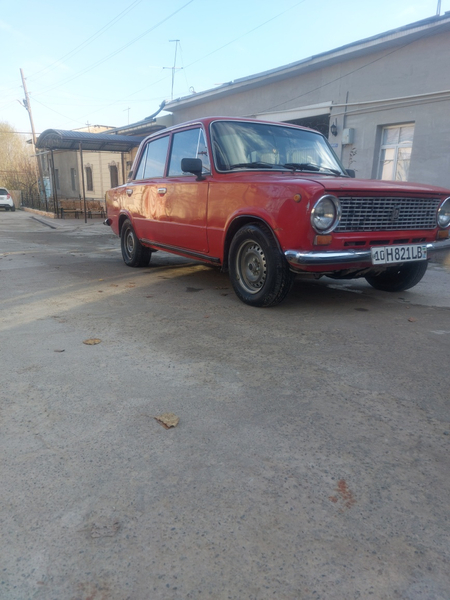 Jiguli vaz 21011