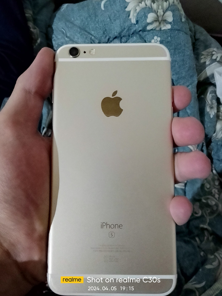 Iphone 6s+ srochna sotiladi