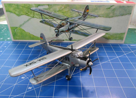 Сборная модель самолета Ан-2 (VEB Plasticart 1:75). РАРИТЕТ!!