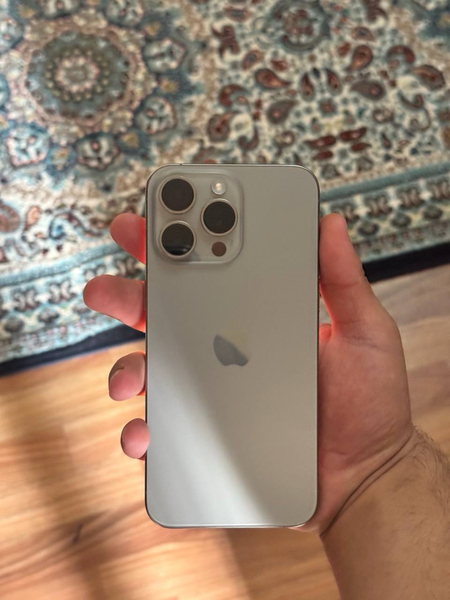 Iphone 15 PRO max , LL/ A