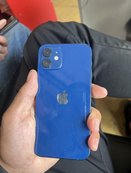 iPhone 12 srochna sotiladi