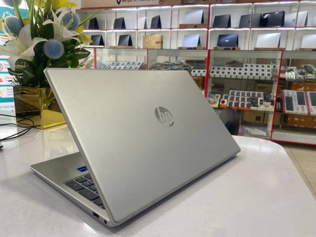 Hp core i7 13 avlod 6 kun ishlatilgan arzon narxda ulgurib qoling