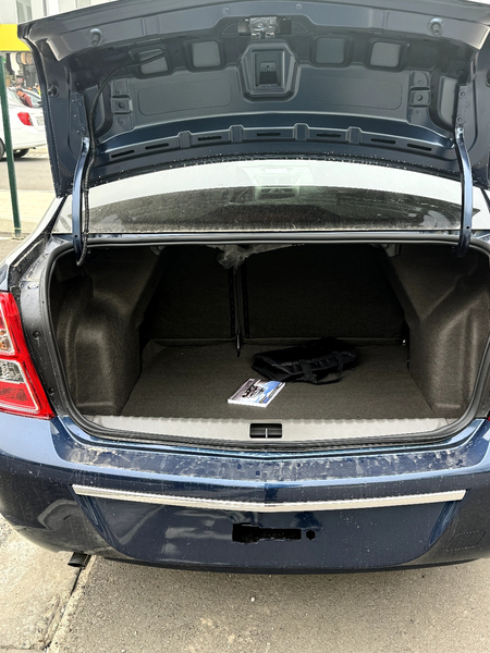 Cobalt 4 A/T  2023/2024 kuzof