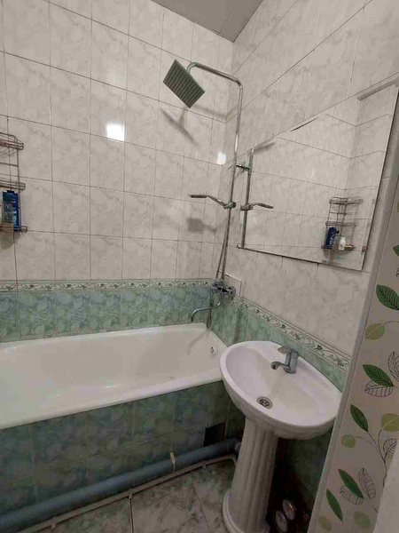 Продажа 3/2/4 на Юнусабад-3, 3 хонали сотилади