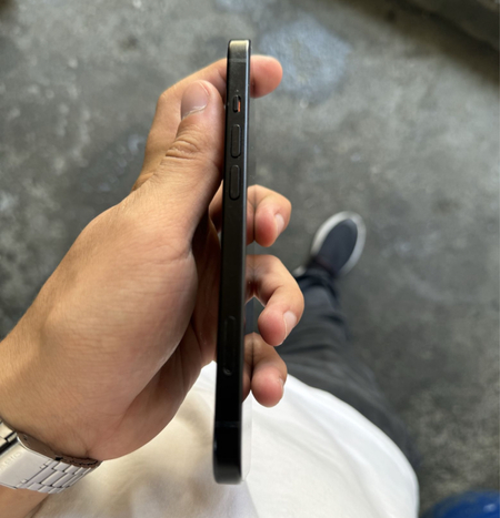 Продам iphone 15, 128gb dual sim