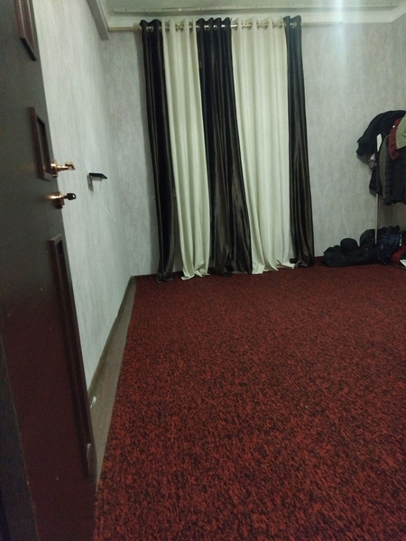 Srochni sotiladi