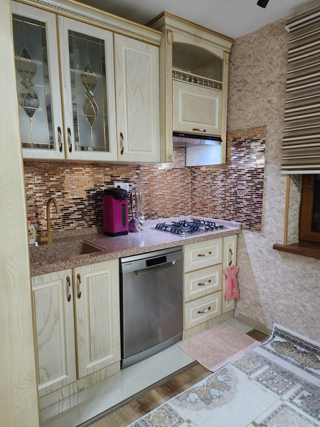Продам квартиру в Мирзо-Улугбекском районе