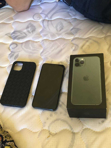iPhone 11 pro 256