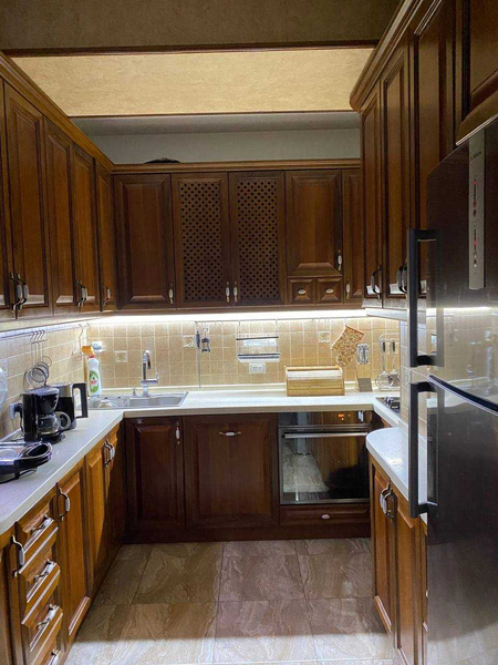 谷 121880 谷 Mirzo-Ulugbek tumanida kvartira sotiladi [150 м²]