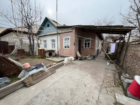 ПРОДАЕТСЯ ДОМ в городе Алмалык