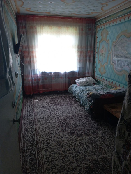 3 xonalik uy sotladi 1etaj