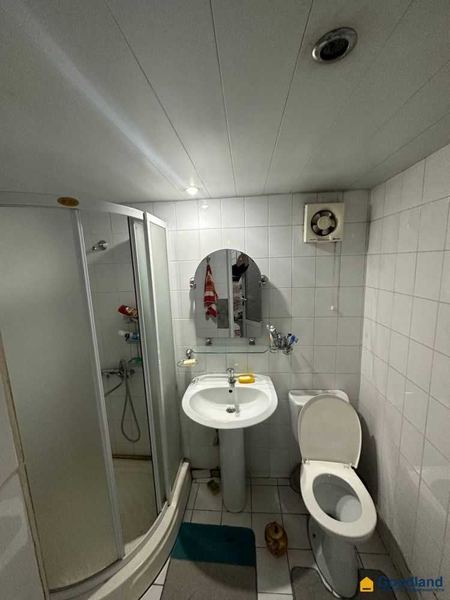 Продается 4/1/2 квартира в Яккасарайском р-не! (J 1059)