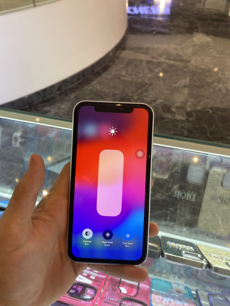 Продаётся Iphone XR